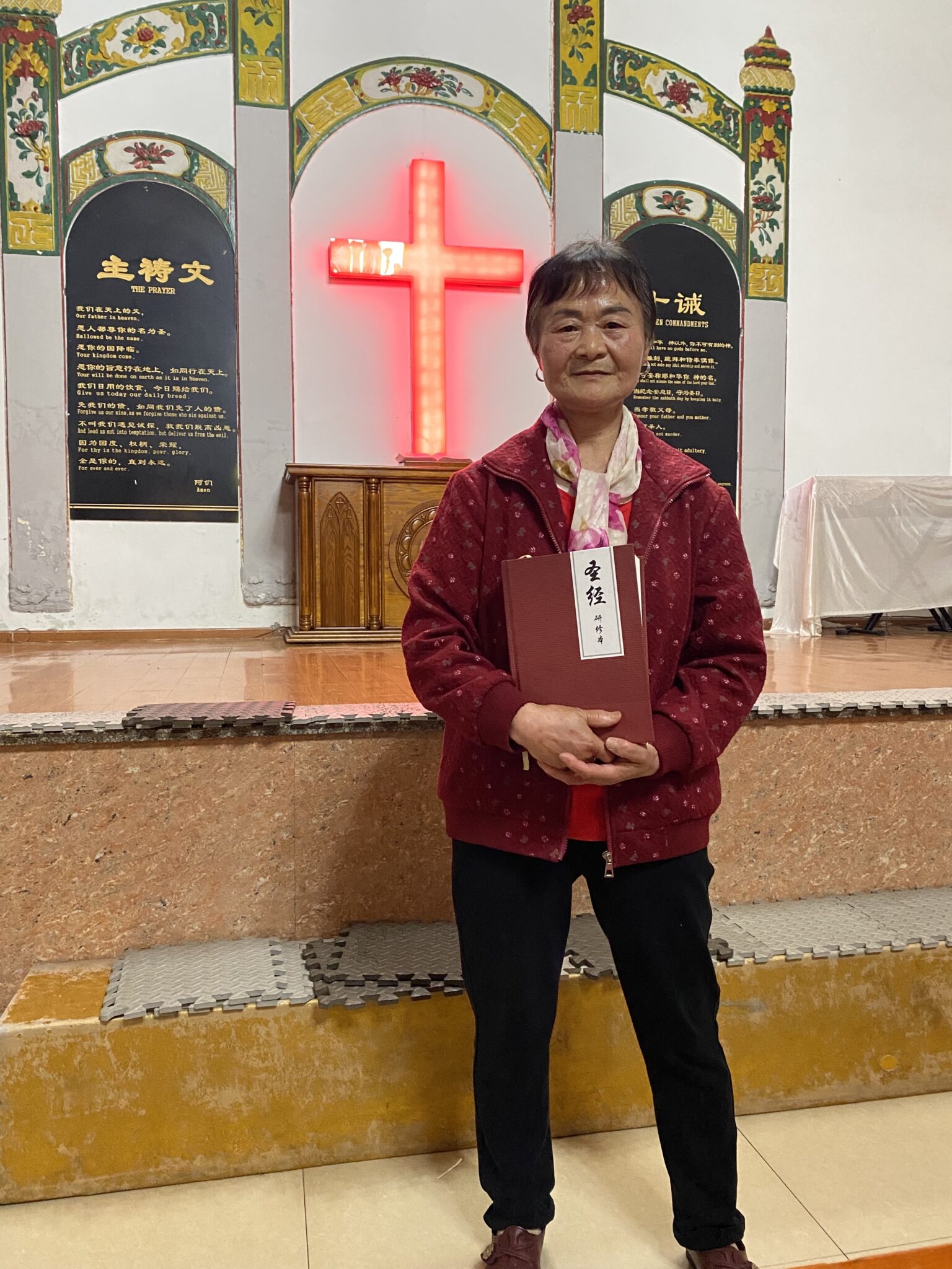 Lay Preacher Finds Help in Study Bible - UBS China Partnership